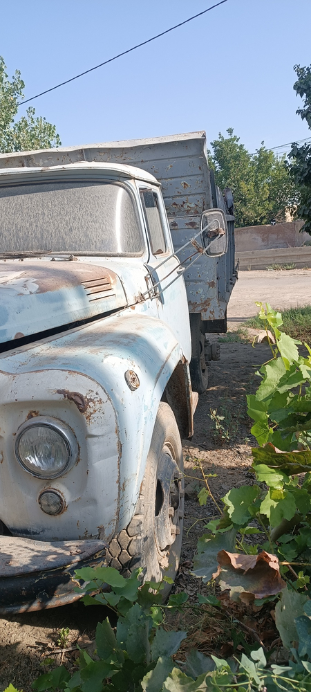 ЗИЛ самосвал 130