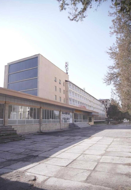 Центальные Госпитал МВД РЯДОМ Продаёться Отдельно Стояшая Здания