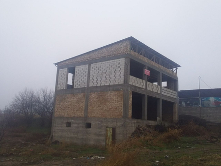 Объект сотилади 120кв