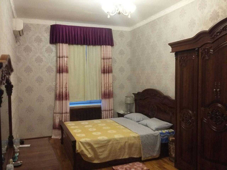 Банковская квартира в центре метро Ойбек 4х комн 3 спальня 2 ванная