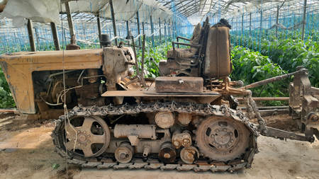 Трактори Болгар КД-54