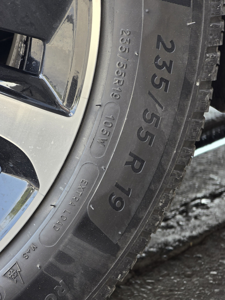 Michelin Cross Climate SUV 235/55 R19