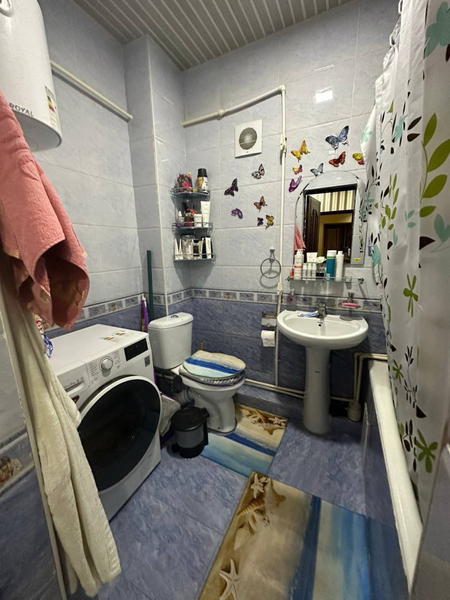 Продаётся 4/4/2