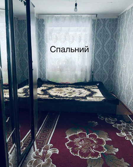 Gazalkent shahrida 3 xonali uy sotiladi