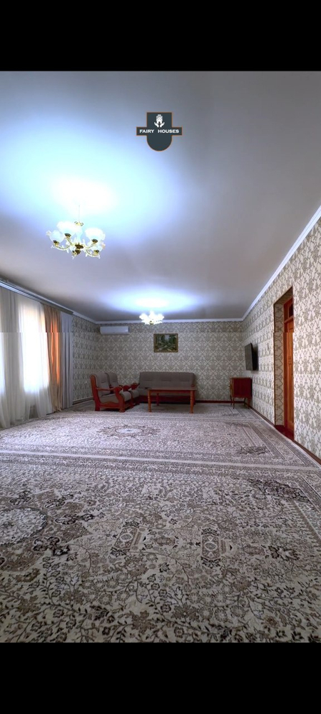 4,⁸ сотахлик ҳовли уй