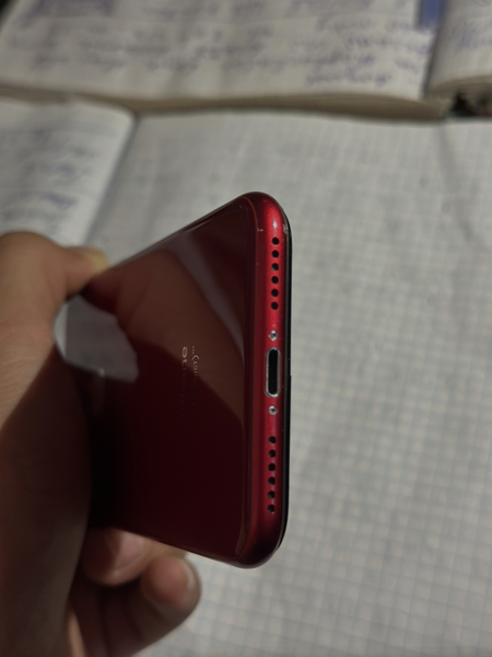 Iphone 8 xolati ideal ochilmagan qirilmagan suvdayam ishlaydi kar bor