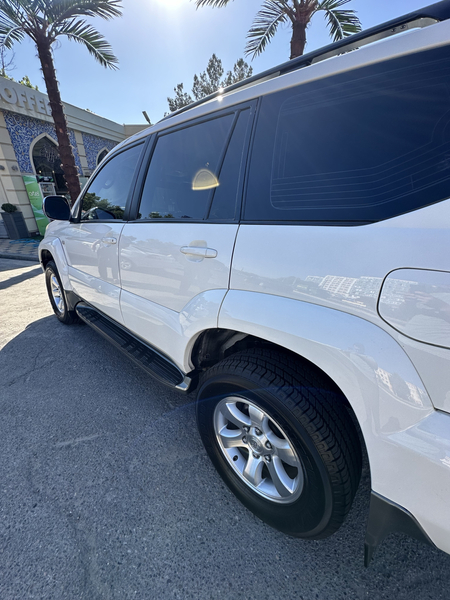 Prado Sotiladi 2.7m 2008yil 190min