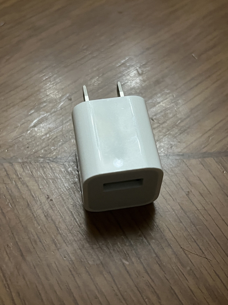 Зарядочный адаптер от IPhone X