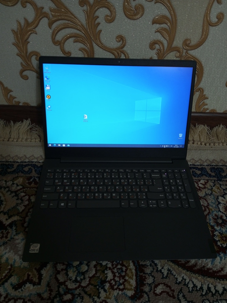 Lenovo i5-1035G1(10-avlod) 8/256gb