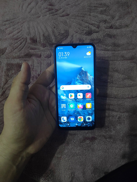Samsung Galaxy A15 6/128Gb Blue 2024 igravoy Karobka Sastayani Otlicni
