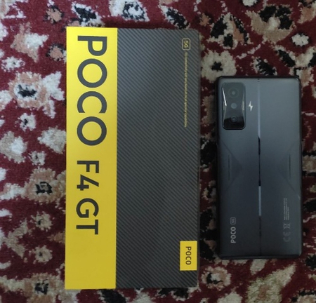 Poco f4 gt 5G 12+8 256 talik
