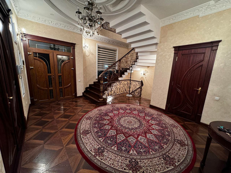 Продается евро дом на Мирзо Улугбеке Никитина