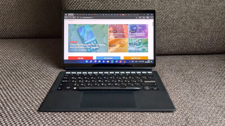 Asus Vivobook T3300K