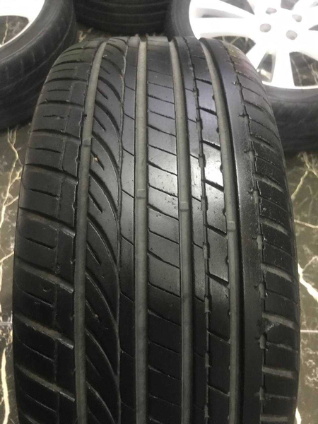 Project U P1ST 15R  4/100
Tercelo 195/55/15