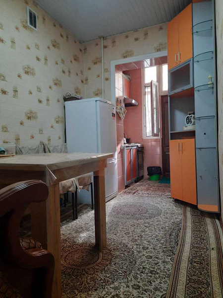 Срочно срочно продается  1в2/1/4. Юнусабад 18.