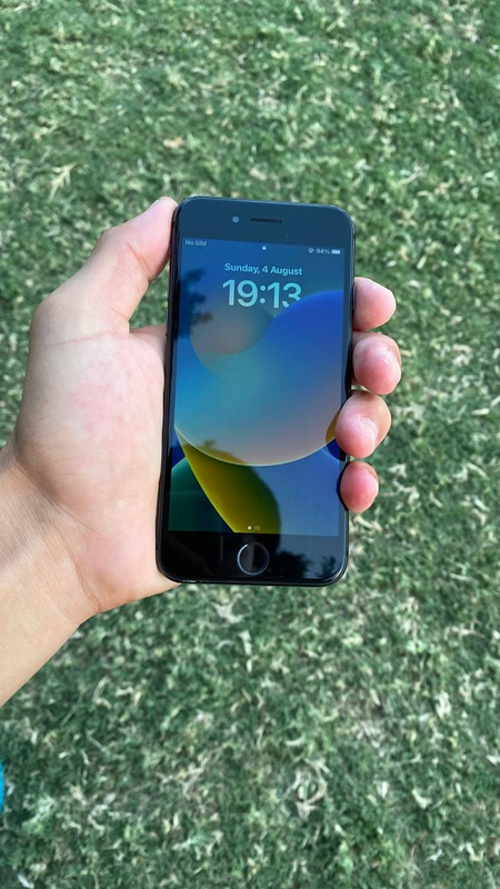 iPhone 8 ideal holatta
