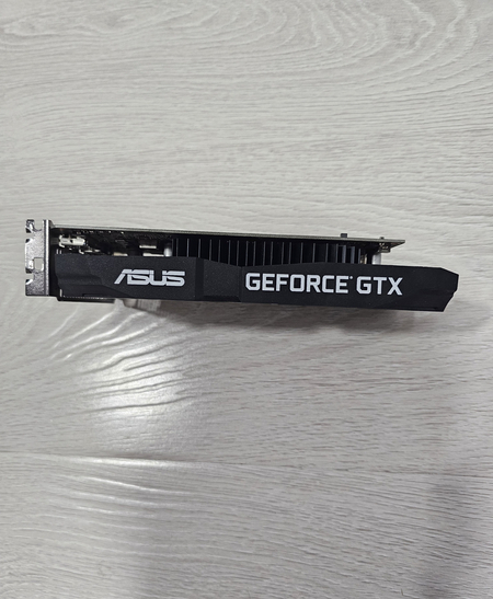 ASUS Dual GeForce GTX 1650 OC Edition 4 GB