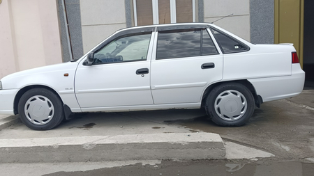 Продается нексия 2
