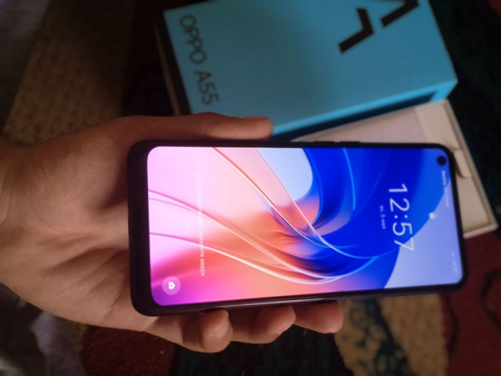 Srochno sotiladi oppo a55