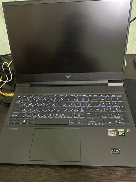 Hp Victus 16  yangi madel