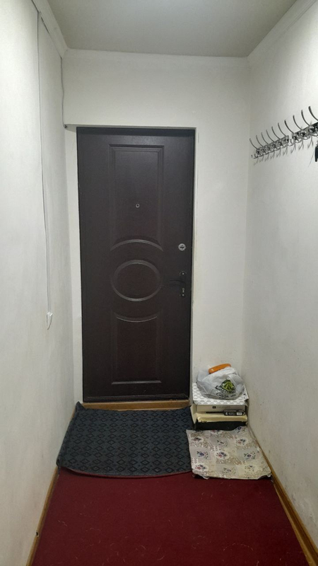 Uy sotiladi 2xonali