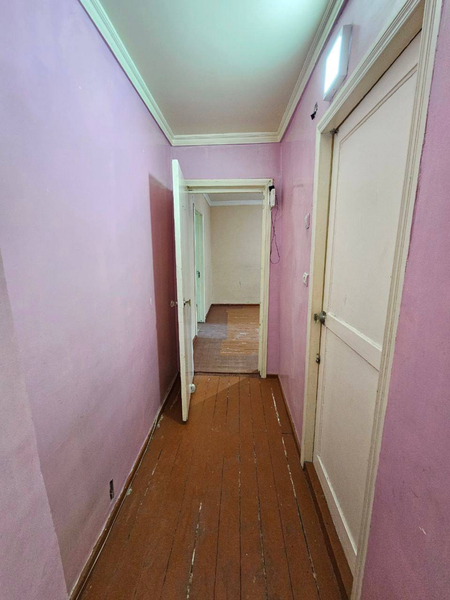 Академ городок Продается квартира под ОФИС 2/1/5 балкон 2*6