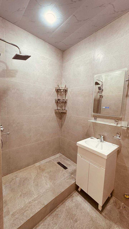 Продам квартиру на ЖК Узбегим о.р ЖК Piramit Tower ул Бабура#