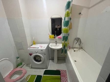 Самарканд шахар Титовада 2-хоналик квартира сотилади 550м2