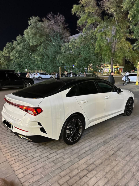 Kia K5 Atmosferni