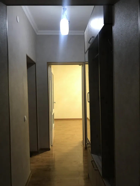 Сдается 2 х комнатная ЦУМ метро Космонавтов