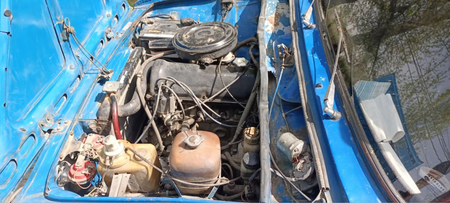 Vaz 2102 sotiladi