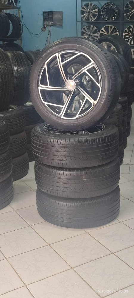 Bentli R17 balon diska soatiladi diska ideal balonlari xam yumshoq