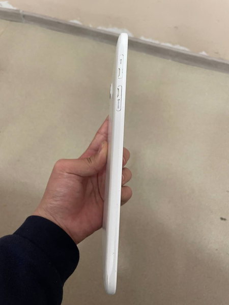 GALAXY TAB E. В хорошем состоянии