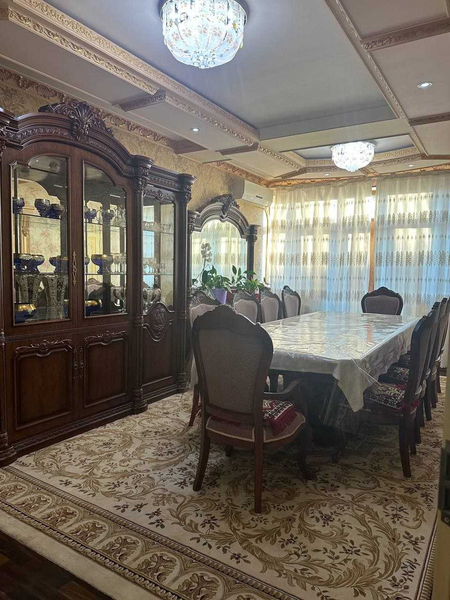 Юнусабад 17 квартал. Продается квартира 4/5/6