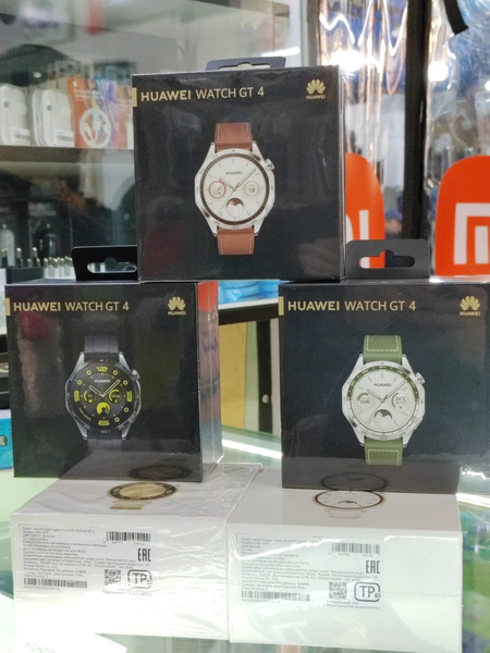 Huawei Watch Gt 4 46mm черный коричневый зелёный цвета