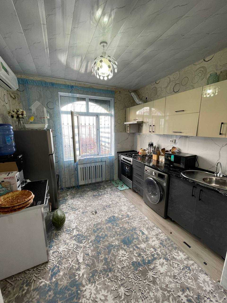 Продаю квартиру
Банковский дом
Чиланзар
3/5/5
100 м2
мебель и техника