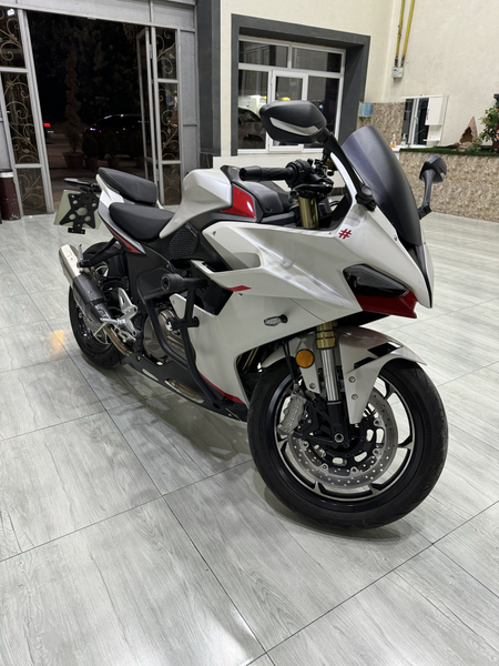 QJ Moto SRK 550 S   2024г Побег 6500