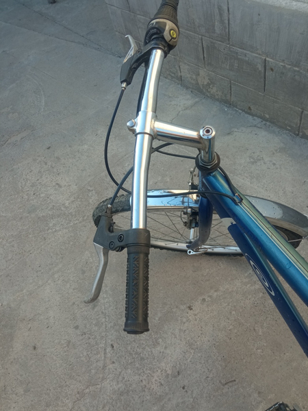 Velosiped sotiladi