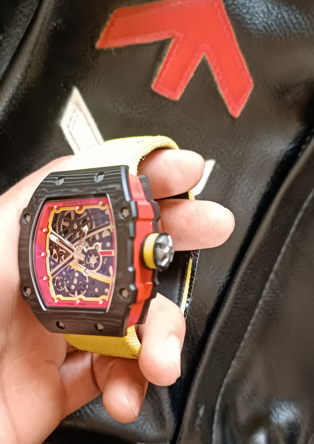 RICHARD MILLE (механизм автоподзавод)