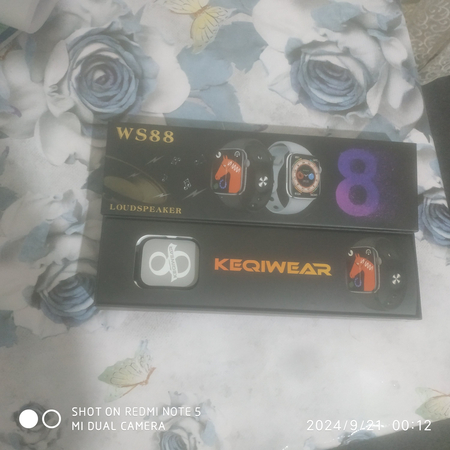 Smart watch sotiladi