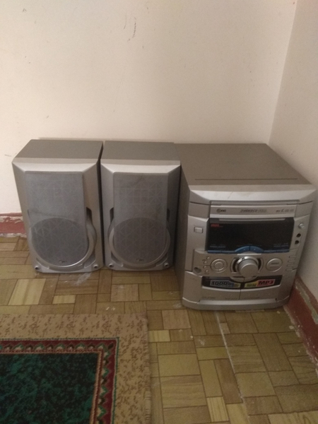 Музыкальный центр LG