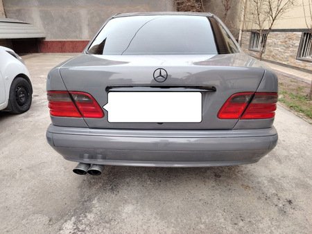 W210 E320 sotiladi yoki arenda