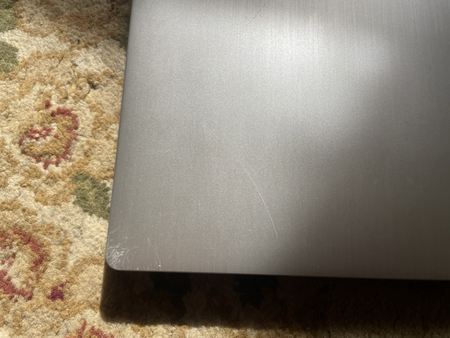 Срочно продам ноутбук Lenovo IdeaPad 3 15ARE05.