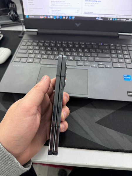 Продам Samsung Galaxy Z Fold 5 256GB (Vietnam)