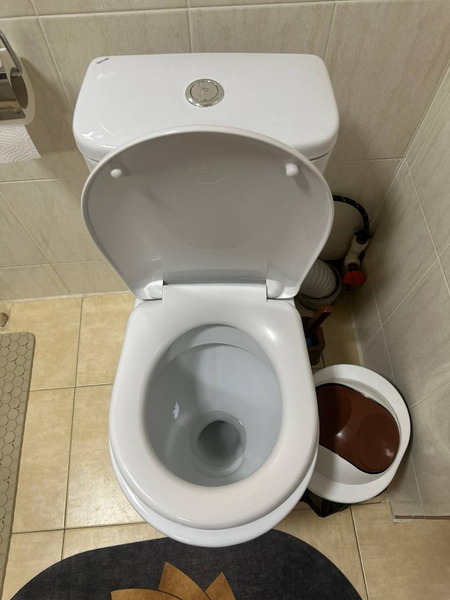 Унитазы и раковины