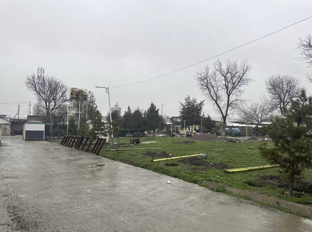 Продаётся нежилое помещение на 1,13га земли