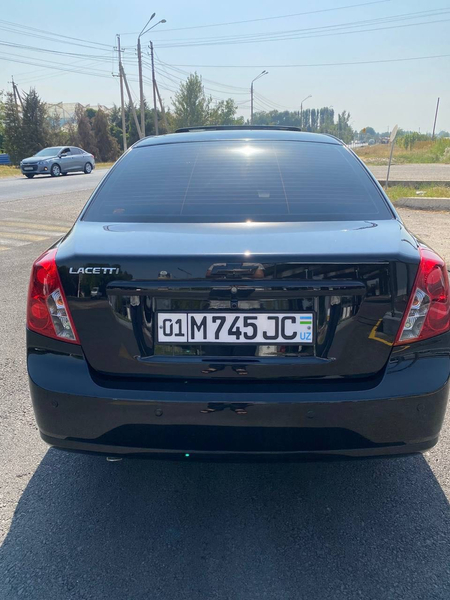 Chevrolet Jentra