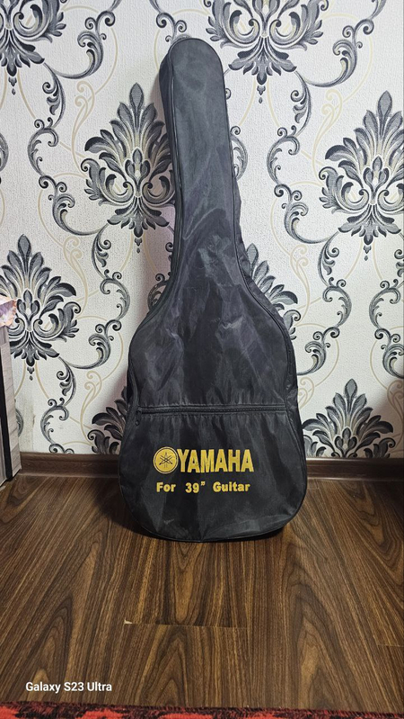 Gitara.  Sotiladi