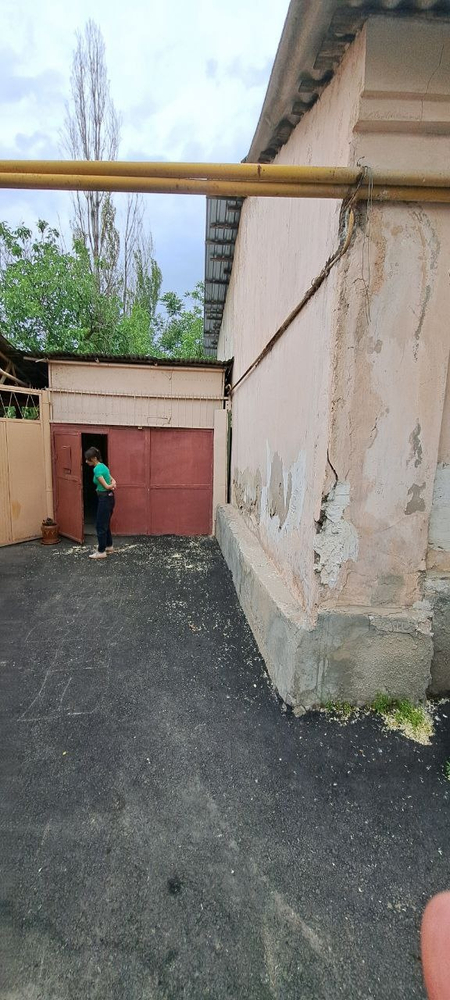 Продаётся участок 1,4 сотки,2 комнаты в Миробадском районе, малая коль