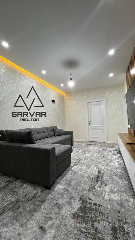 Продам 2/2/4 Буюк ипак йули  36.6 Лафарга